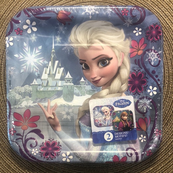 Disney | Party Supplies | Disney Frozen Plates 7 | Poshmark